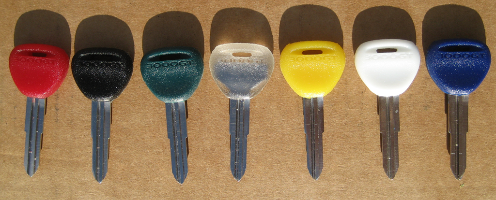 Uncut Plastic Head Stealth and 3000GT Keys in various colors ...
